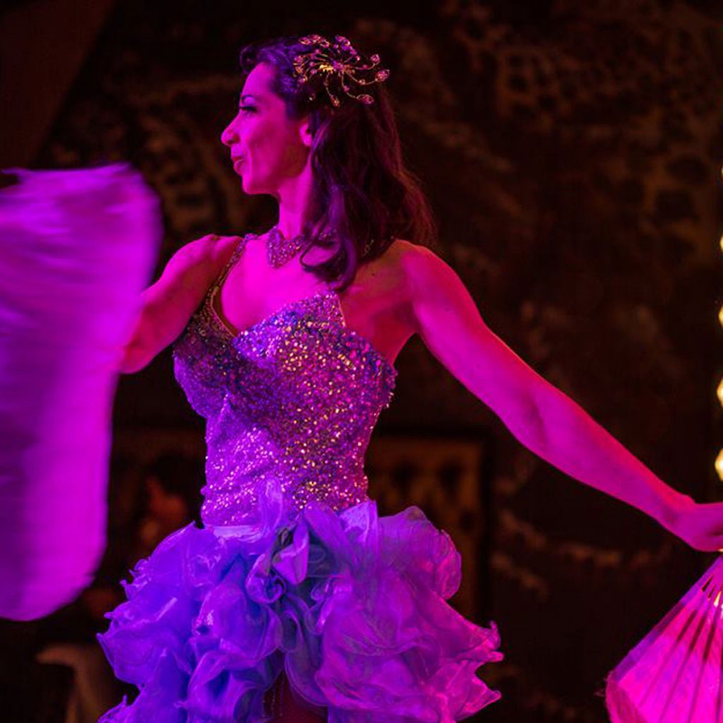 Fan Dance Hen Parties - Academy of Burlesque & Cabaret